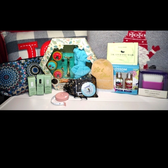 Skincare | S1 Spa Bundle 11 Piece In New Fabric Bag Prepackaged Facial ...